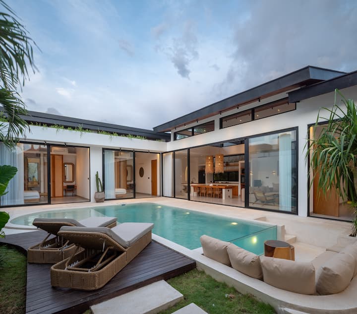 Elegant 4br Villa | Private Pool & Luxe Escape - Bali