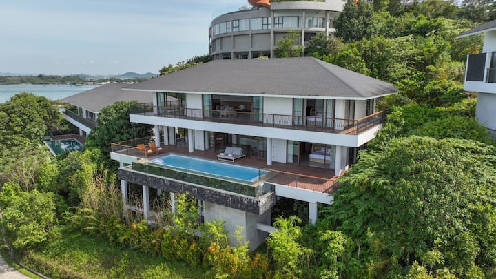 Nirup Private Island – 4br Villa + Private Pool - Batam