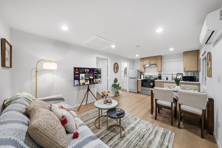 Jie’s Cozy Private Home · Brand New 1b1b In Upland - オンタリオ, CA