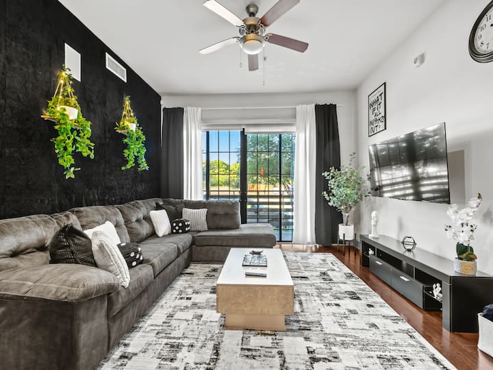 New | Lux 2br Climb & Muse - Highland Hills - Dallas