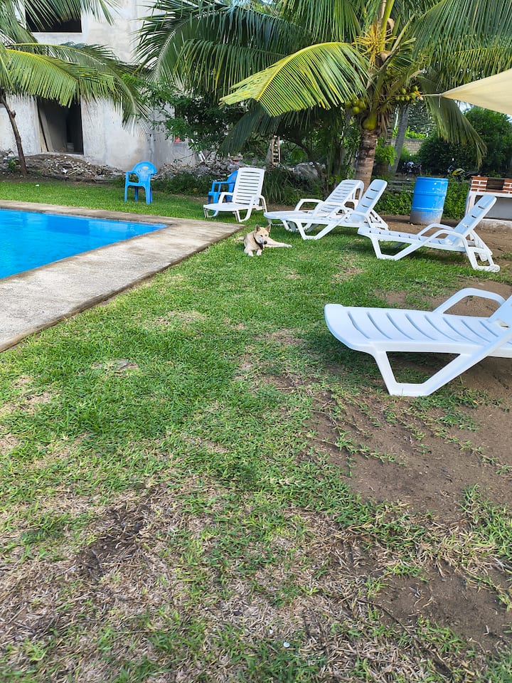 Estancias Cómodas, Rústicas Y Con Privacidad. - Costa Esmeralda