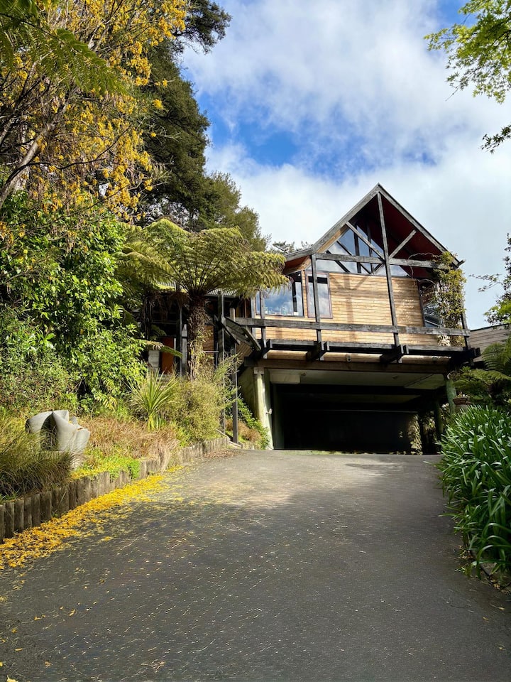 Arthaus Lowry Bay - Lower Hutt