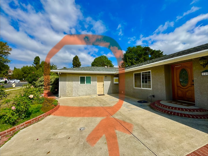 Guest Suite Cozy 2br 1ba With Private Entrance - Thousand Oaks