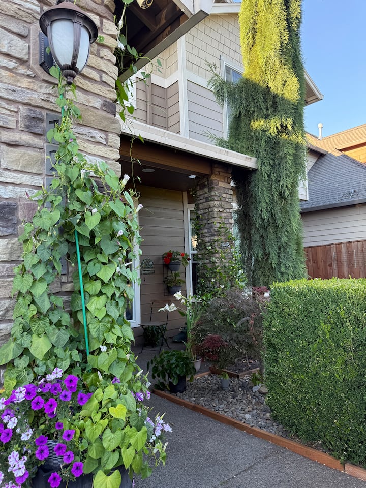 Peaceful Family Stay • Garden & Space For 8 Guests - Vancouver, WA