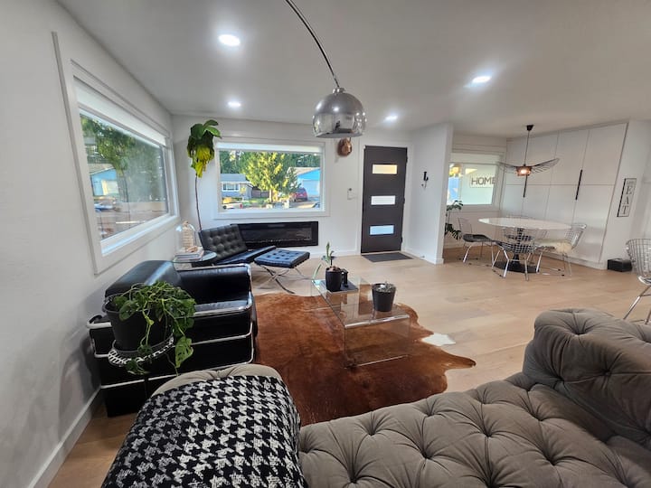 Beautiful Home In Bothell - ボセル, WA