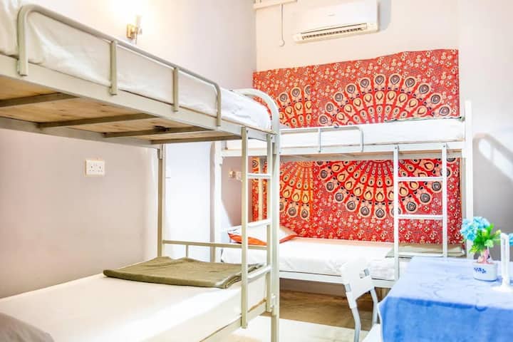 Quad Room 5 - 5 Mins To Clarke Quay Mrt - Singapur