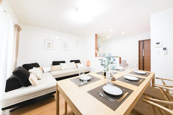 Sta.8 Min/namba 5 Min/no Sharing/ppl10/kix 40 Min - Osaka