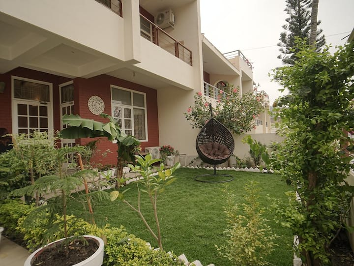 The Leela House 2.0 By Qintara Living - Rishikesh