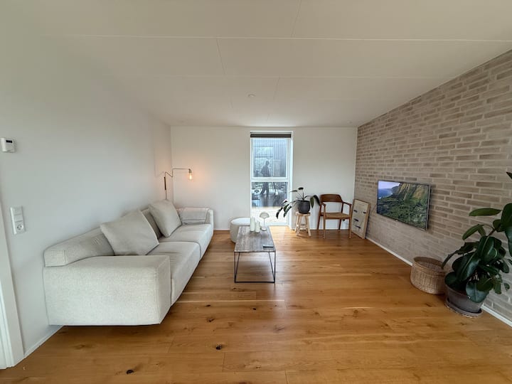 Lyst Skandinavisk Hus Tæt På Vandet - Thisted