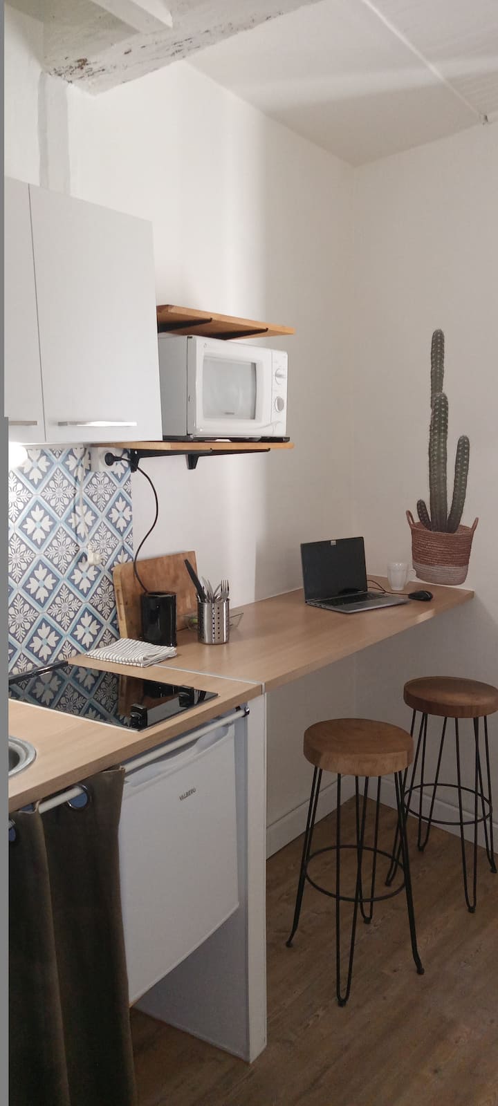 Charmant Studio Proche éGlise Saint-roch - Montpellier