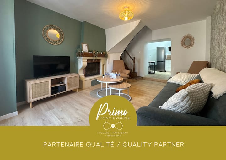 La Maison D'isaure 6 Personnes En Ville Parthenay - Parthenay