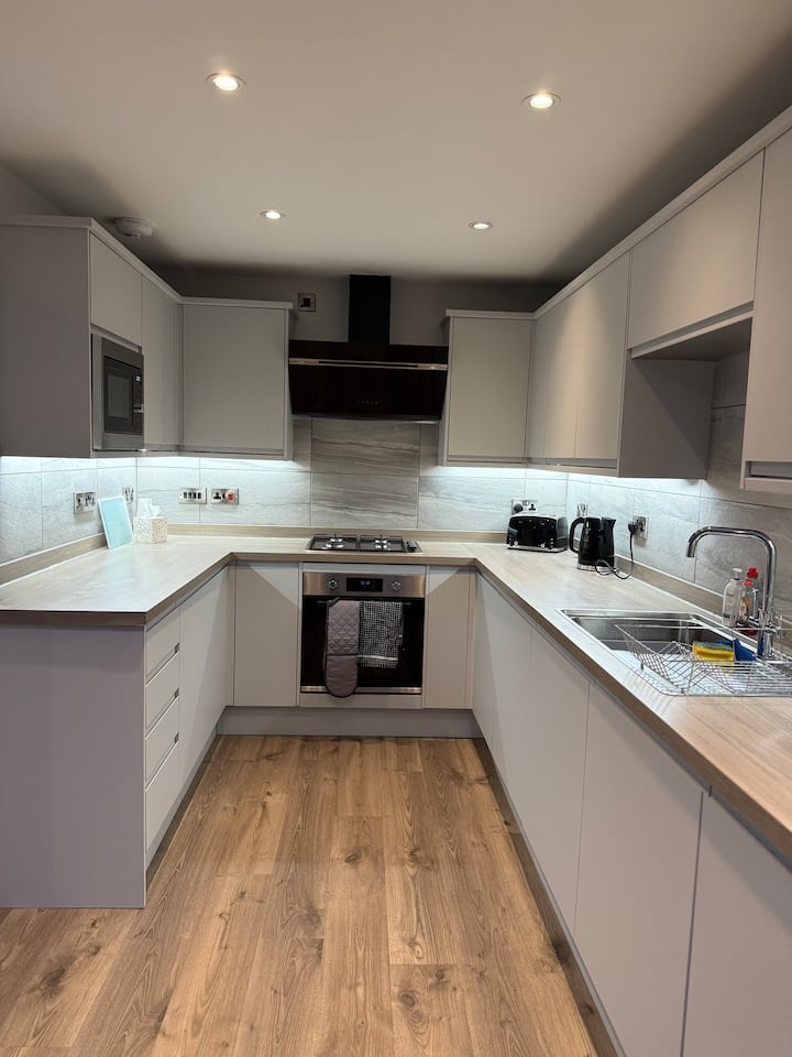 Luxury Townhouse In Stirling - Stirling