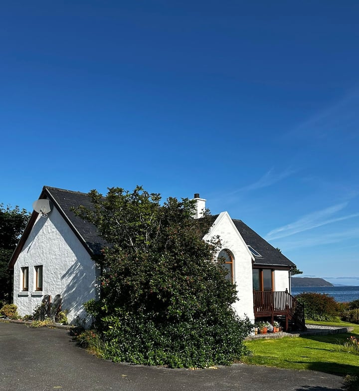 Cottage By The Sea, Harrapool- Isle Of Skye - Broadford, UK