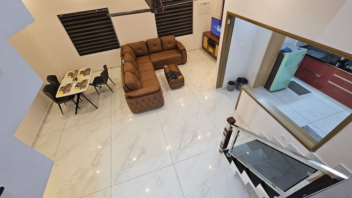 Ground Floor Villa: Stylish Ac Stay & Premium Beds - Nedumangad