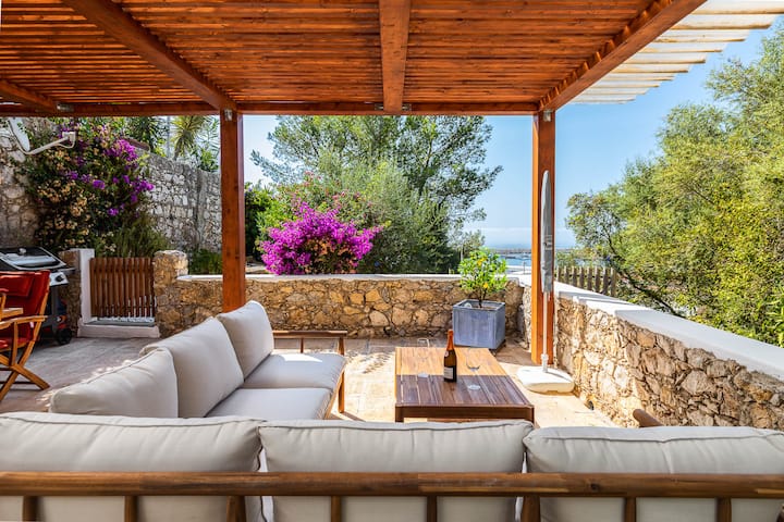 Sesimbra Blue Port Terrace –1min Beach, Pool & Bbq - Sesimbra