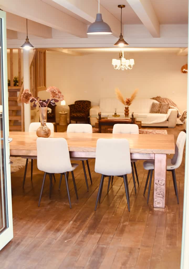 Le Nid Douillet /Piscine /Terrasse/espace De Jeux - Bourg-en-Bresse