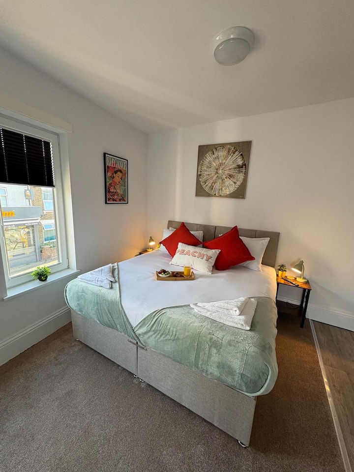 Peterborough Modern Studio 2 - Peterborough, Royaume-Uni