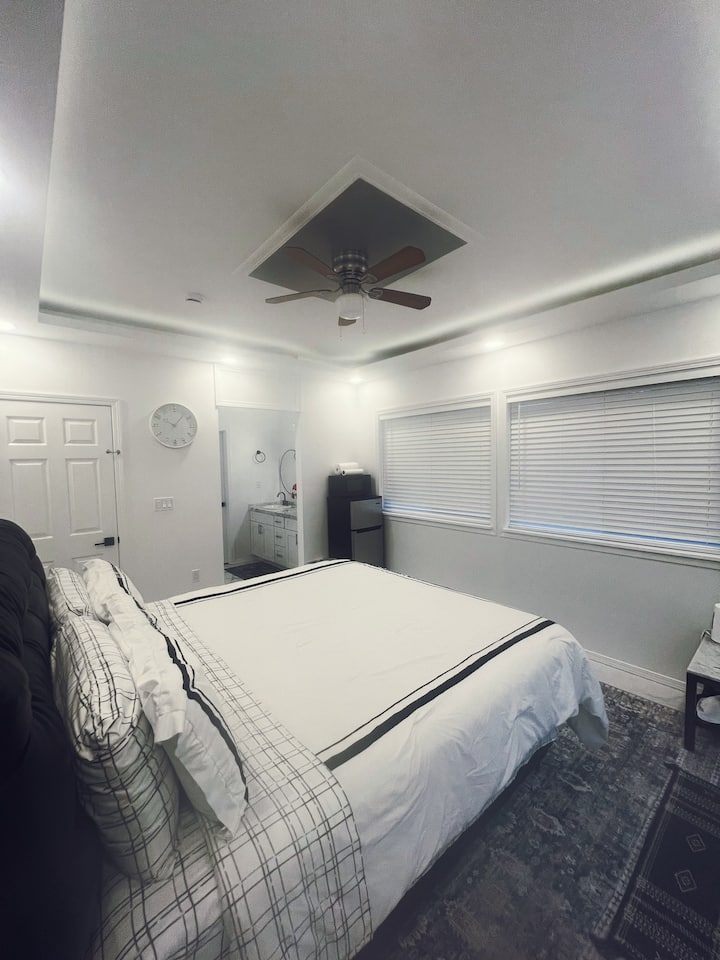 Volcano Studio #2 - Volcano, HI