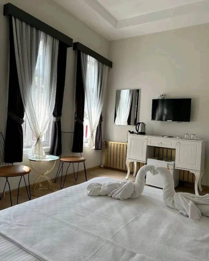 Merkezde Tarihi Lüx Butik Otel - Bursa