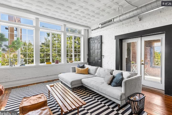 Charming Retreat In Trendy Nolibs - 2 Beds/2 Baths - Camden, NJ