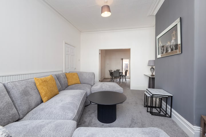 5-bed Darlington | Great For Groups & Longer Stays - Darlington