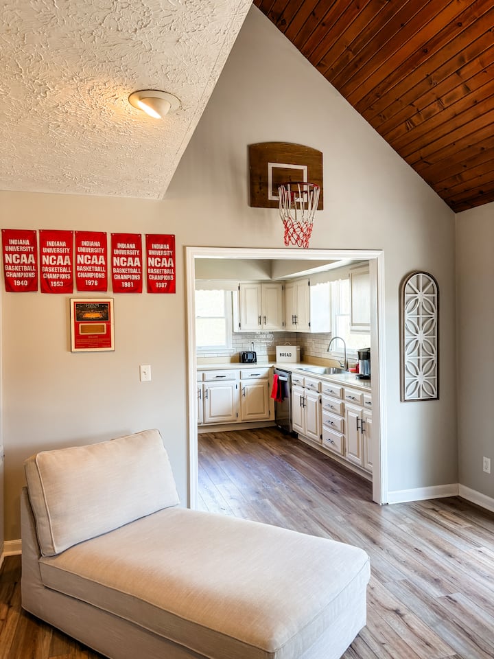 Home Close To Memorial Stadium And Assembly Hall! - Bloomington, IN
