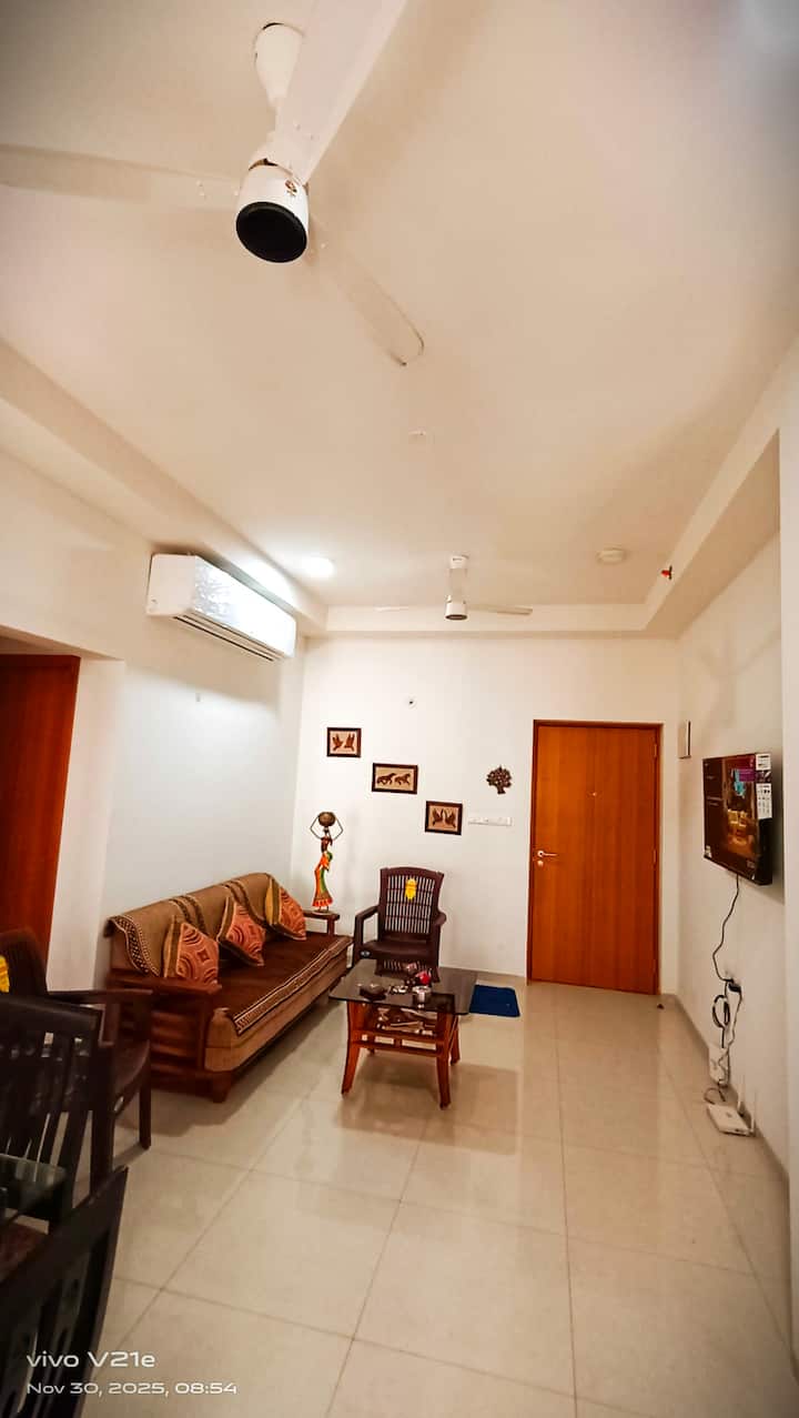 Bright Spacious Clean Home - Ahmedabad