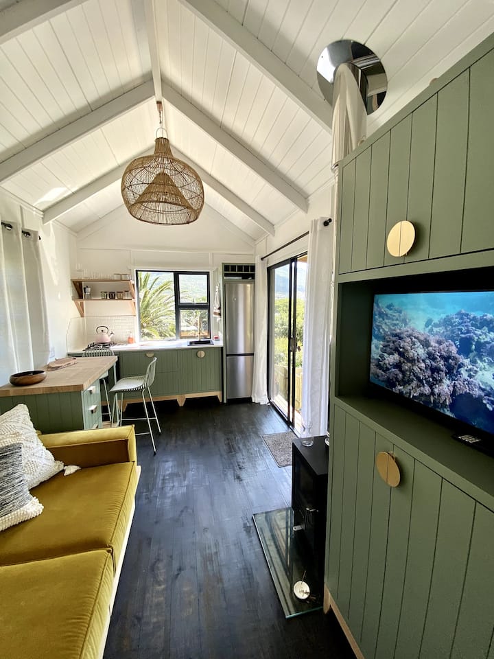 Teluk Kayu - Little Cabin Mighty Views -