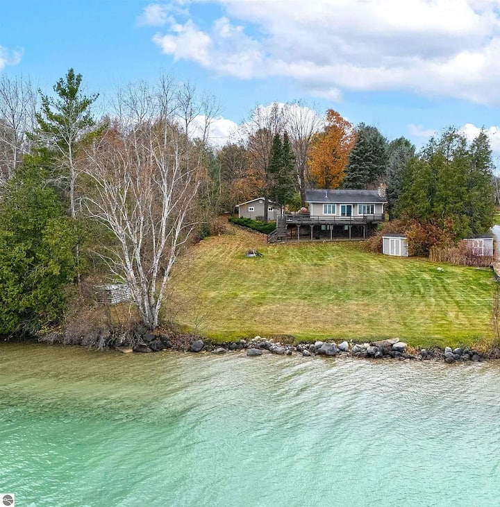 Elk Lake Lakefront ~ Close To Horse Shows - Bonobo Winery