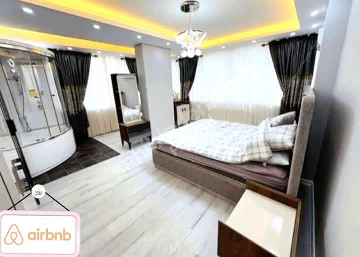 Seyhanda Jakuzili Lüks 4 Klimalı Kombili 3+1 Daire - Adana