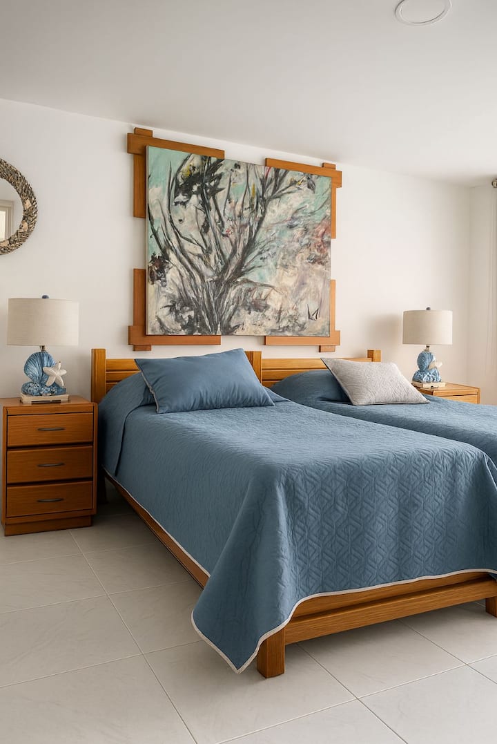 Hansa Coral Piso 5 / Alfrente De La Playa - San Andrés