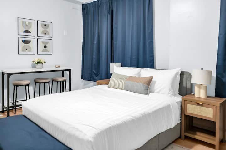 Relaxed Hyde Park Studio Getaway Near Downtown - Englewood - Chicago