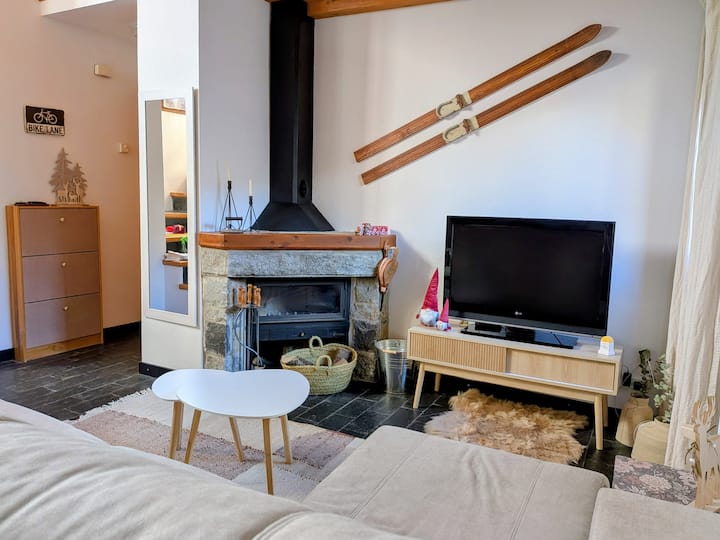 Cerler: Esquí Y Relax: Tu Refugio Con Encanto - Benasque