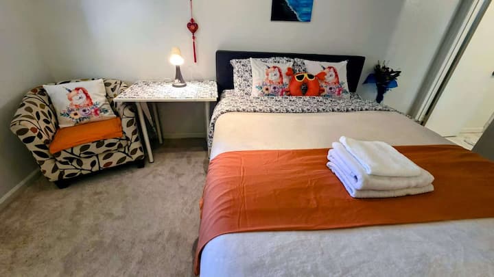 Studio In Fremont - Fremont, CA