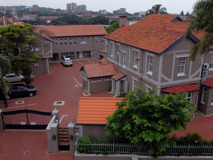 Aaliqah Manor - KwaMashu