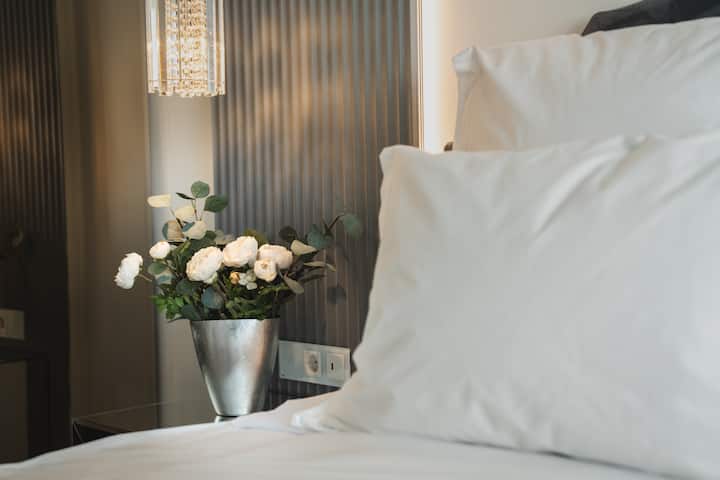 Pearl Apartment - Bucharest