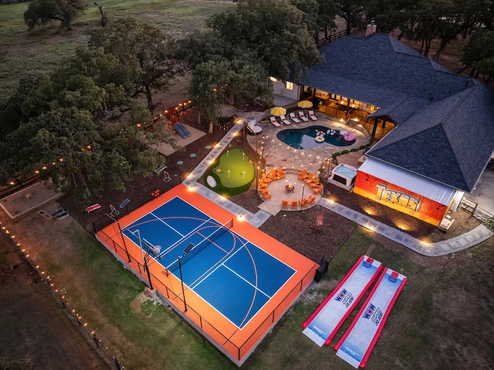 Epictxstay: Pickelball•gameroom•theatre•sleeps24 - Roanoke, TX