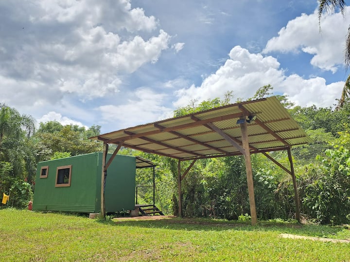 Contenedor El Colibrí - Costa Rica