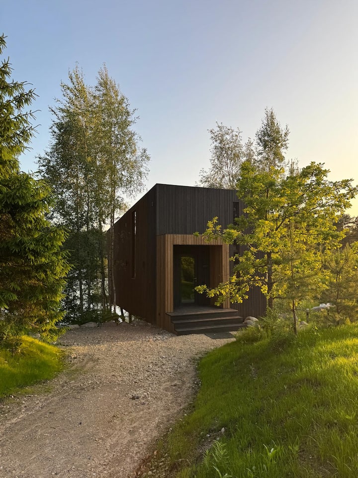 Ligzda - Treetop House With Round Window & Sauna - Latvia