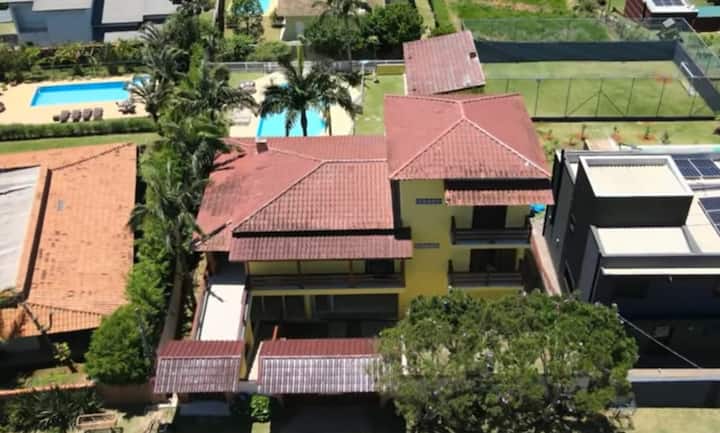Espaçosa Casa De Campo Com áRea De Lazer Completa - Ibiúna