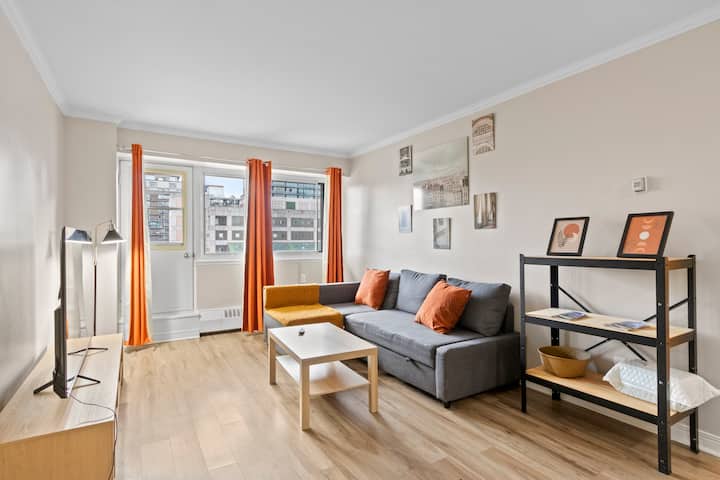 Downtown Apartment With Stunning Sky View - Montreal