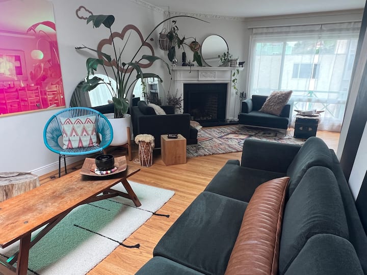 Sunny City Sanctuary | Near Warriors, Giants, Ucsf - San Francisco, CA