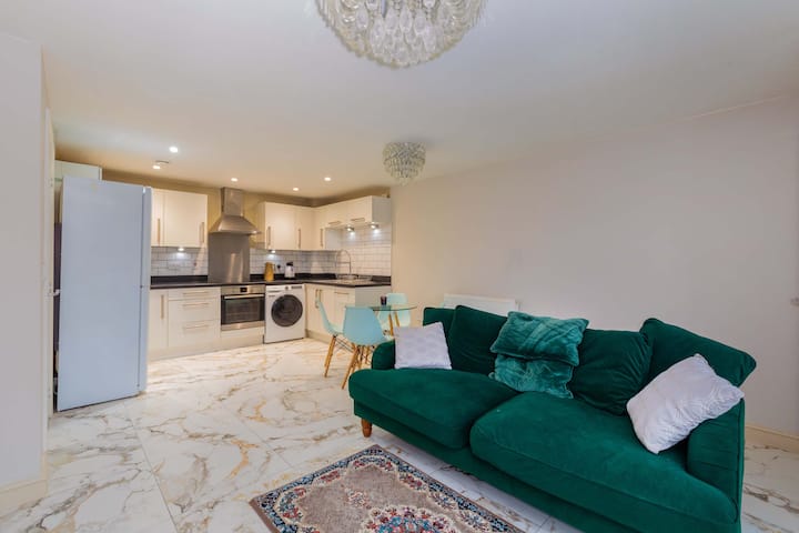 The Meridian - Slough