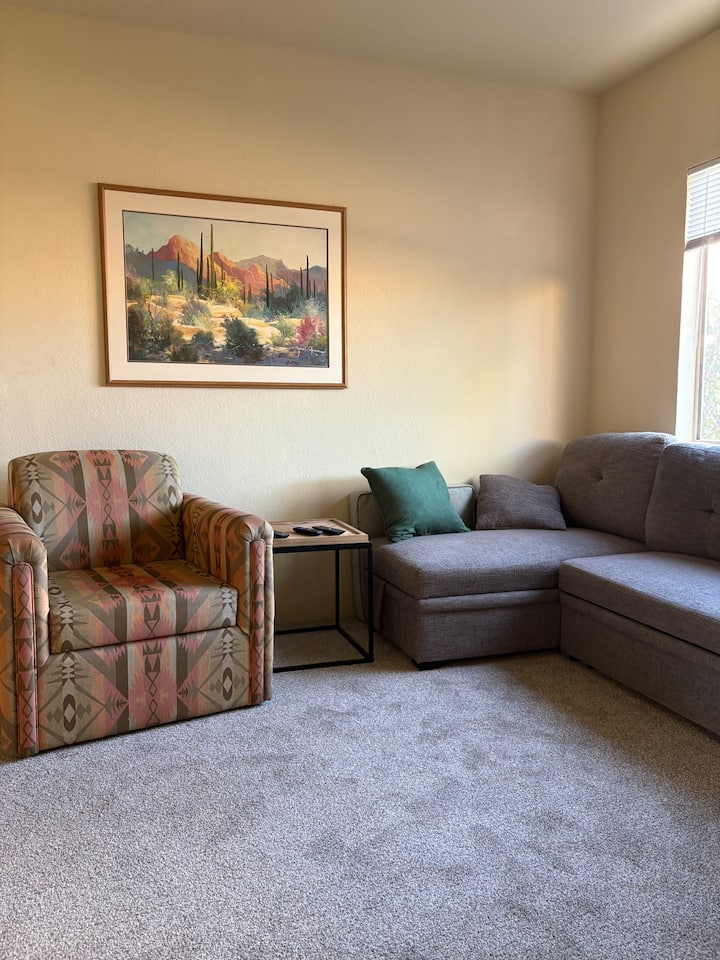 Midtown 2 Bedroom Gem - Tucson