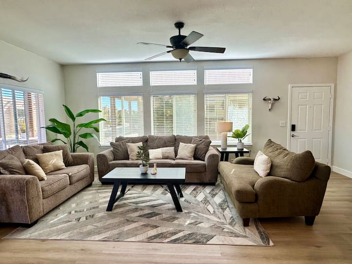 Home At The Rio - Needles, CA