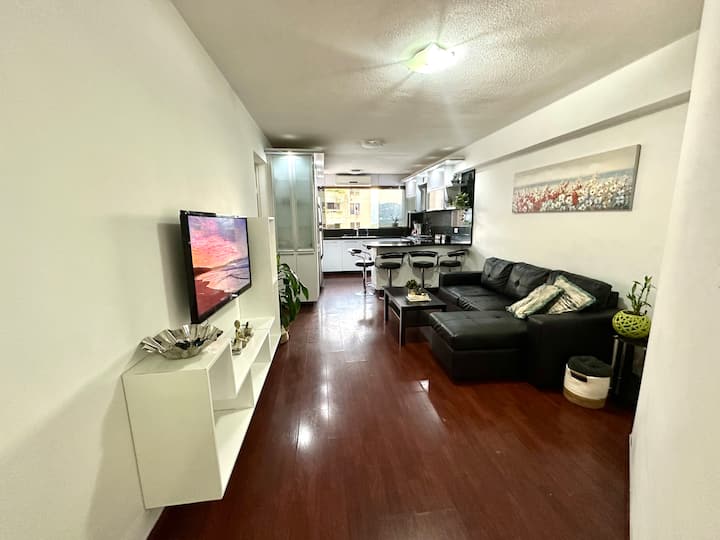 Modernidad, Comodidad & Naturaleza. - Caracas