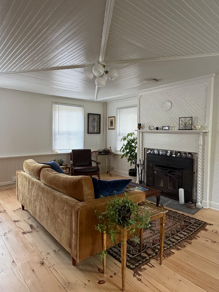 Serene Solace - Saugerties, NY