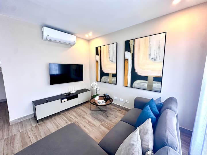 Condo En Piantini- Luxecondo| Pool And Gym - Santo Domingo (Dominican Republic)