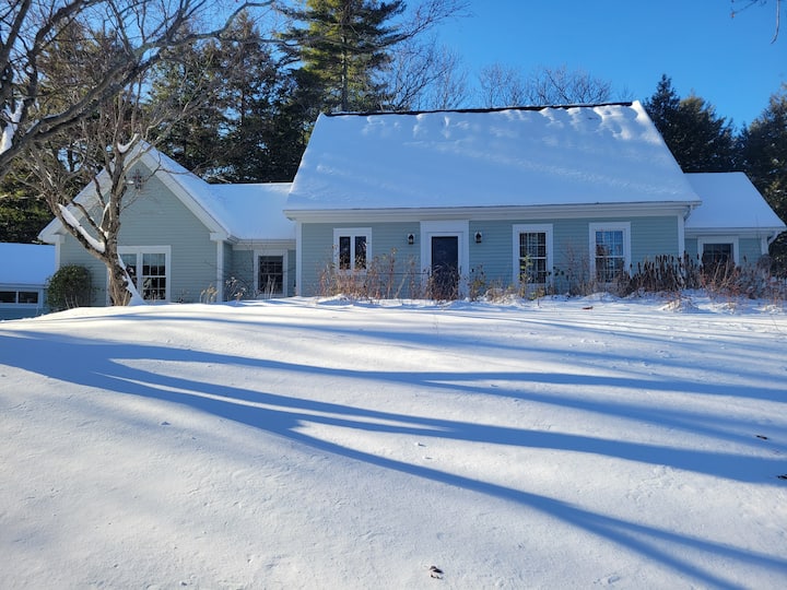 Gunstock Cape With Backyard Fun. - Gilford, NH