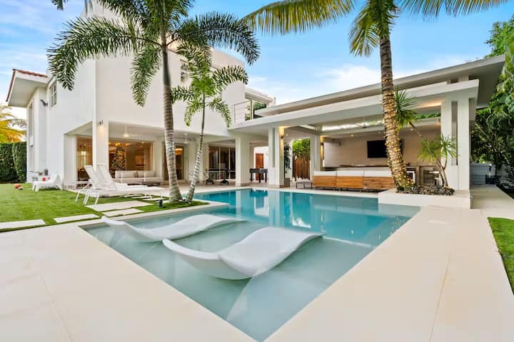 Villa Serenity W/pool @ Dorado Beach Resort & Club - Dorado